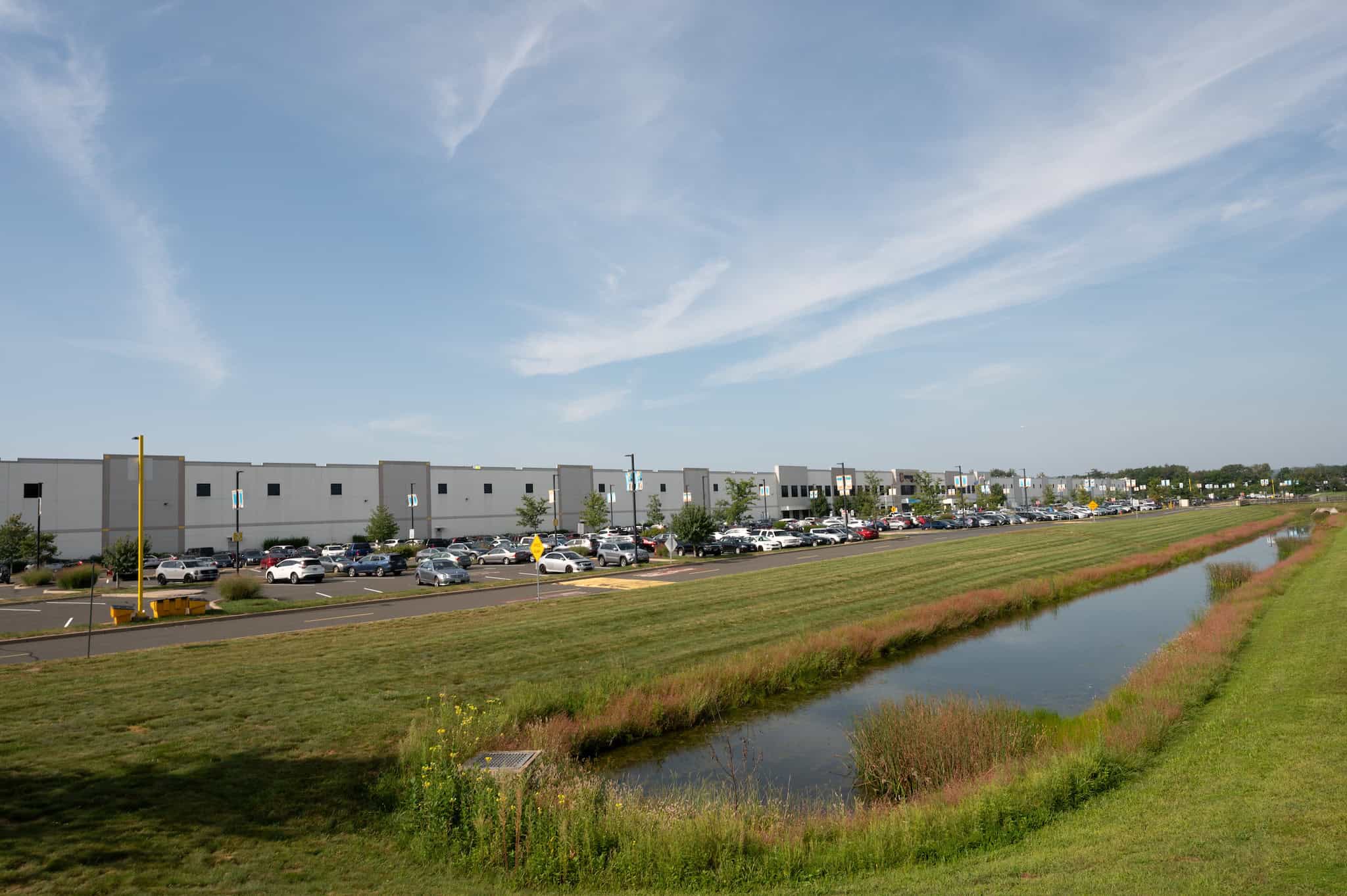 Amazon Fulfillment Center in CT Acquired for $122M | High-Profile Monthly