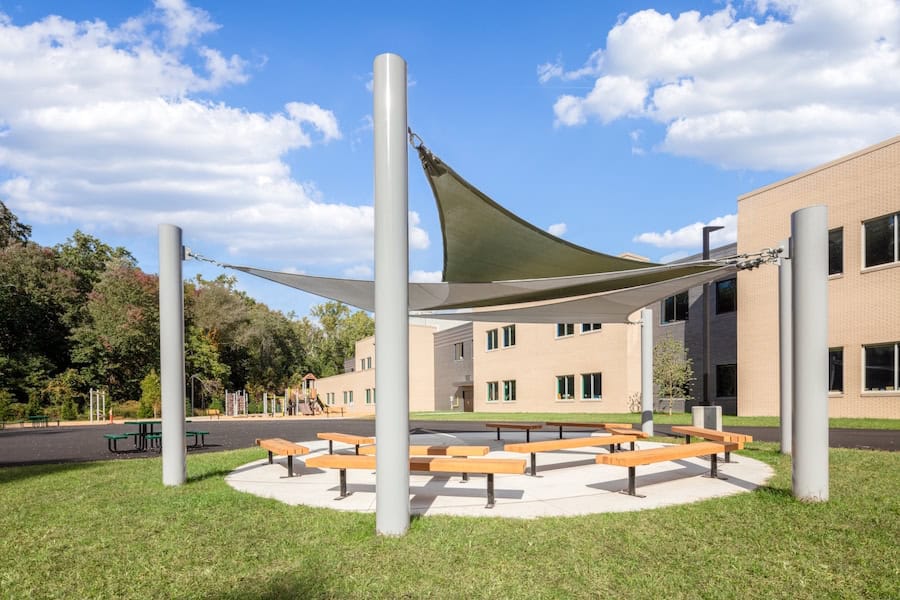 New Elementary School Connects Students to the Natural Environment ...