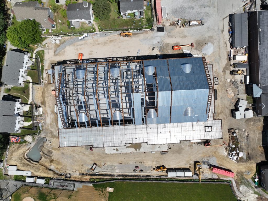 Erland Tops Off 106,000sf Athletic Field House for Middlesex School ...